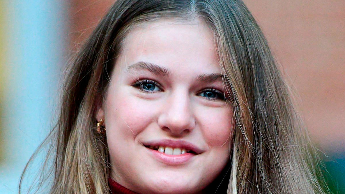 Leonor, Princess of Asturias returns to Wales to UWC