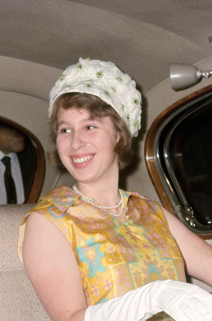 Timeline: Pictures of Princess Anne young