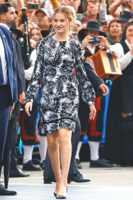 Princess Leonor Dress Style | The Most Iconic Looks!