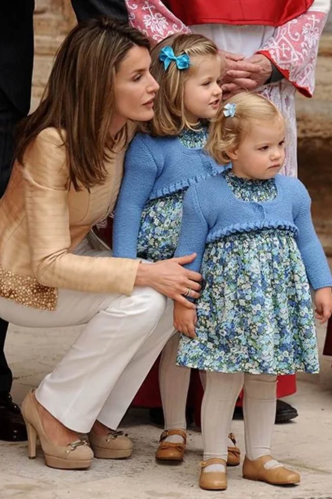 Best Photos of Princess Leonor and Infanta Sofia Together