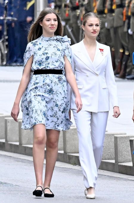 PHOTOS: How much does the Infanta Sofia's rented dress cost?