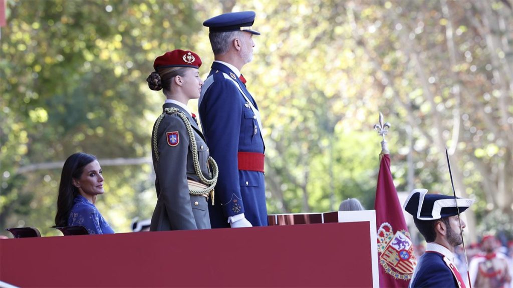 Princess Leonor at Columbus Day: The handsome soldier who made her blush