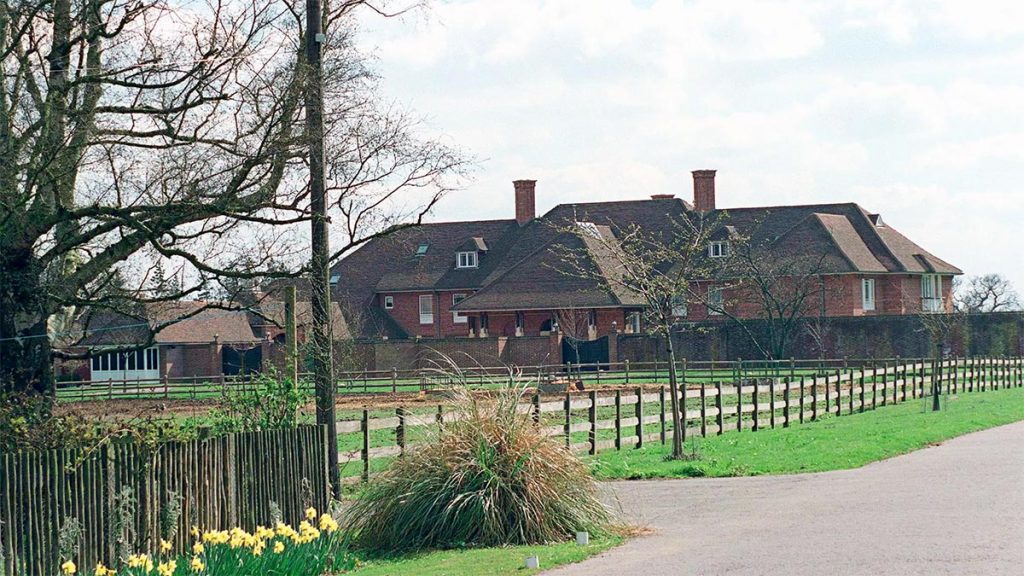 PHOTOS: Where does Princess Beatrice live?