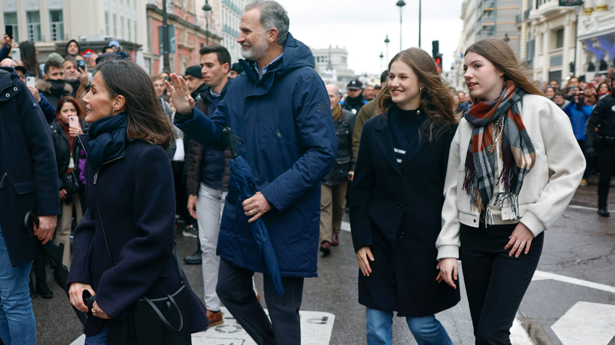 PHOTOS: The Spanish royal family in the Easter procession