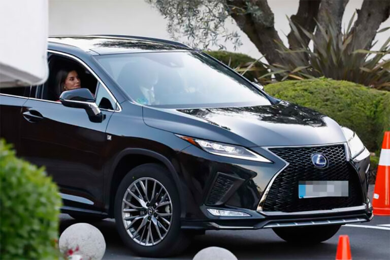 The luxurious Lexus RX: King Felipe's favorite car