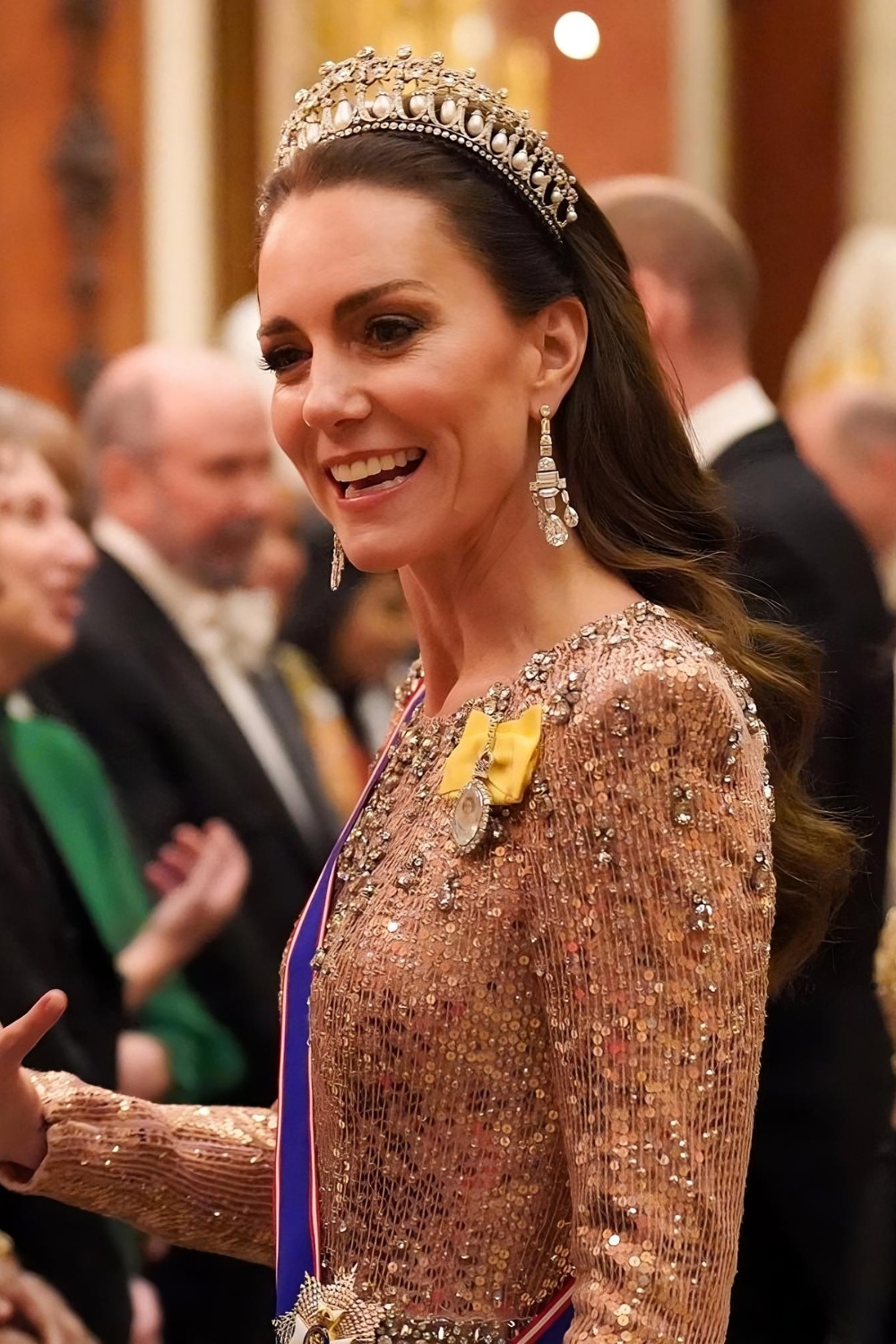 Kate Middleton Shines in Rose Pink Jenny Packham Gown at Buckingham Palace