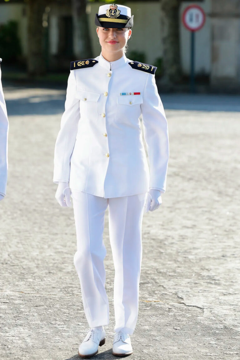 Princess Leonor in Suit: 4 Iconic Business Outfits