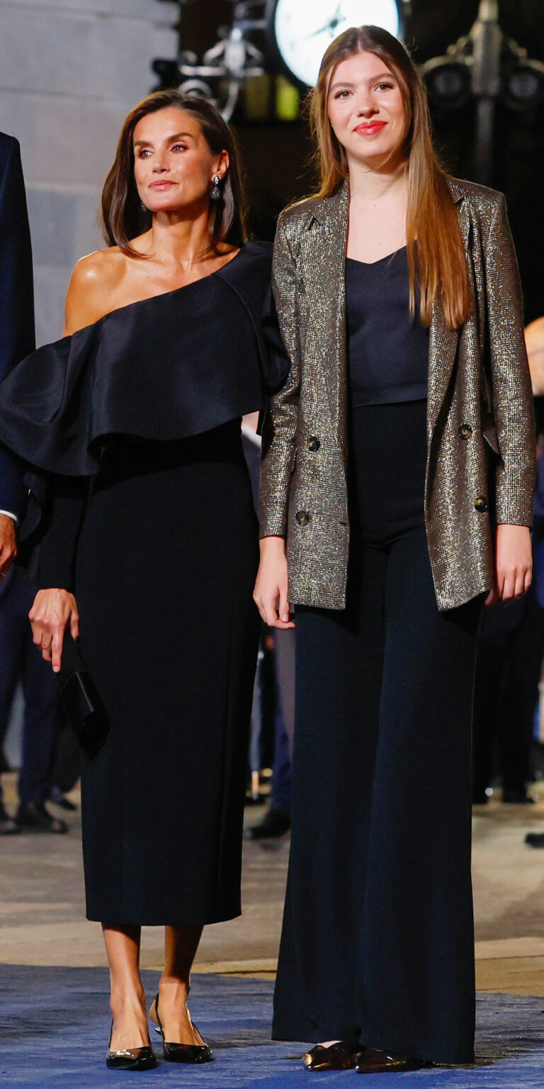 Infanta Sofia's style at the Princess of Asturias Awards 2024