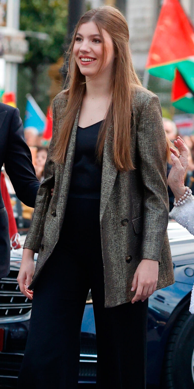 Infanta Sofia Photography Contest: When will be your first solo event?