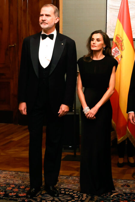 First Bikini Photos of Princess Leonor Revealed