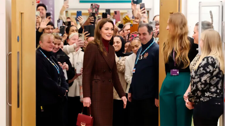 PHOTOS: Kate Middleton visits Royal Marsden Hospital